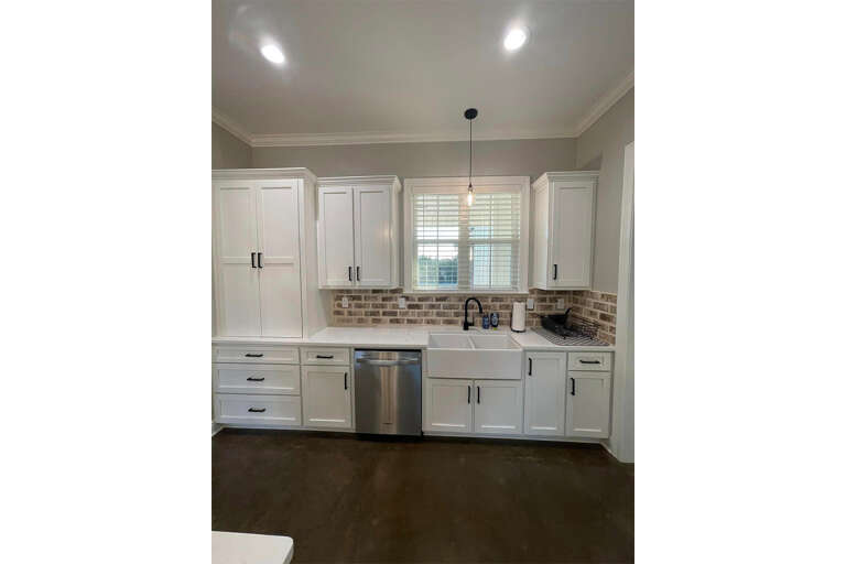 Modern Farmhouse Plan - 2,085 Square Feet, 3 Bedrooms, 2.5 Bathrooms ...