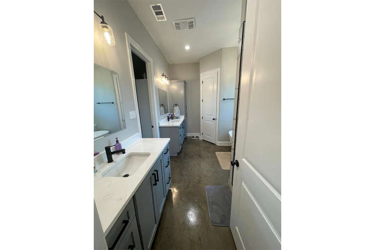 Modern Farmhouse Plan - 2,085 Square Feet, 3 Bedrooms, 2.5 Bathrooms ...