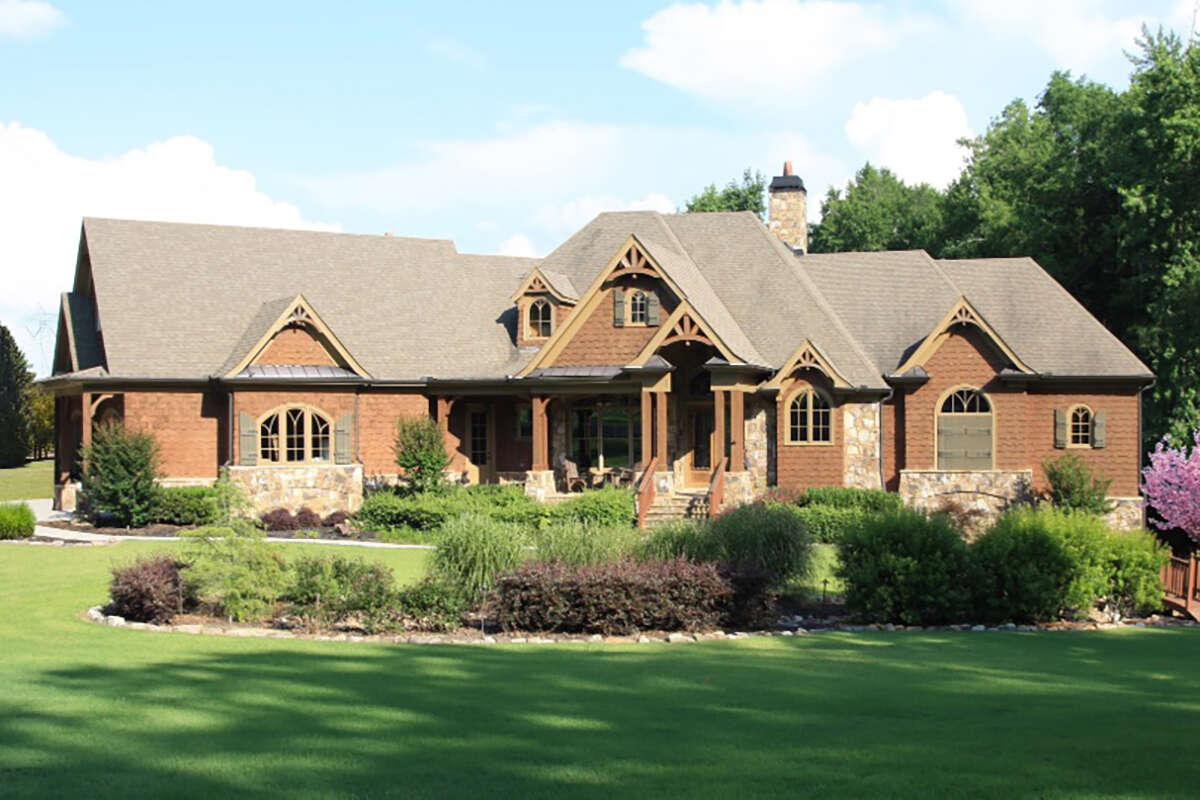 Craftsman Plan - 6,412 Square Feet, 3 Bedrooms, 4 Bathrooms | Floor Plan #699-00309 | America's ...