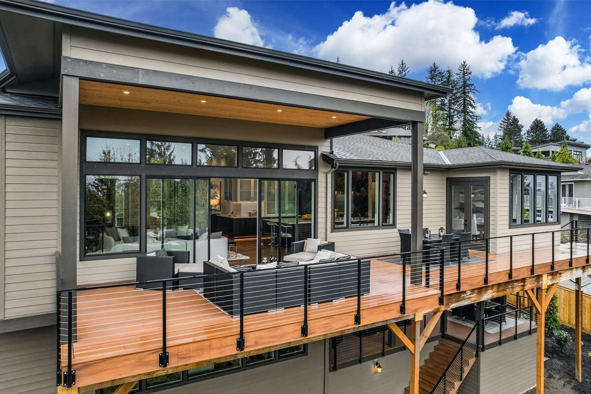 Contemporary Plan: 5,798 Square Feet, 5 Bedrooms, 5 Bathrooms - 4771-00016