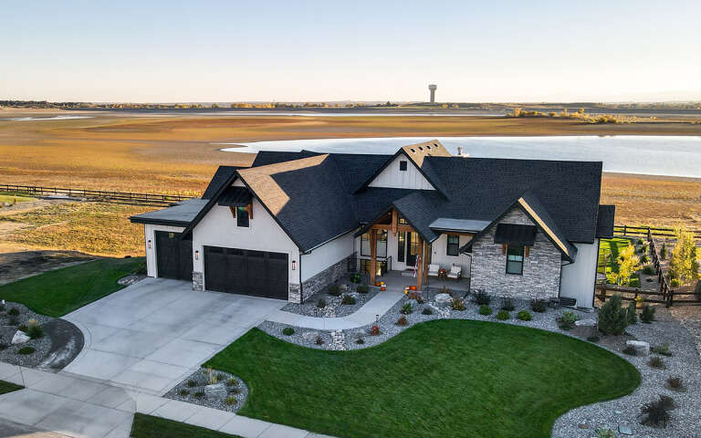 Craftsman Plan - 4,848 Square Feet, 4 Bedrooms, 4 Bathrooms | Floor ...