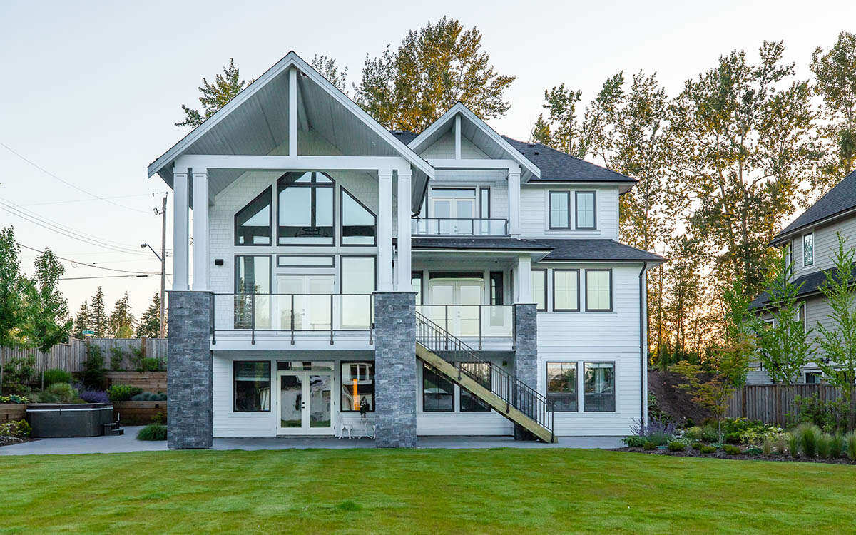 Craftsman Plan - 3,435 Square Feet, 4 Bedrooms, 2.5 Bathrooms | Floor ...