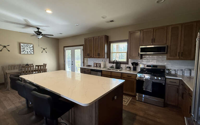 Country Plan - 2,049 Square Feet, 3 Bedrooms, 2 Bathrooms | Floor Plan ...