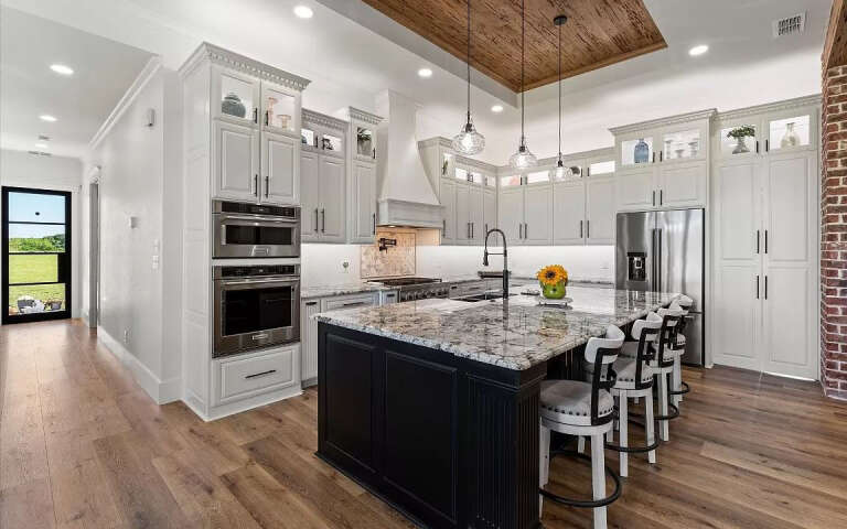 Modern Farmhouse Plan - 2,986 Square Feet, 4 Bedrooms, 3.5 Bathrooms ...