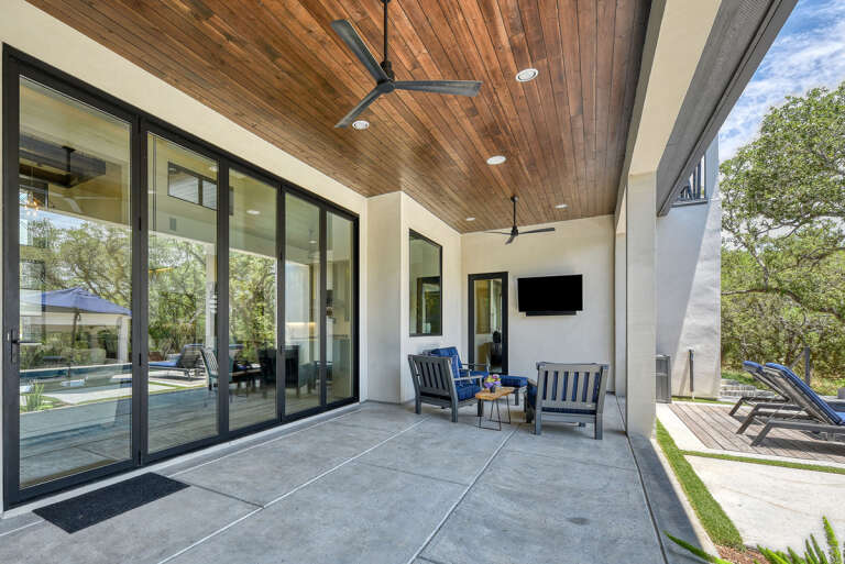 Modern Plan - 4,728 Square Feet, 5 Bedrooms, 4.5 Bathrooms | Floor Plan ...